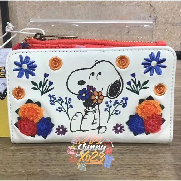 Loungefly | Bags | Loungefly Peanuts Floral Snoopy Wallet | Poshmark